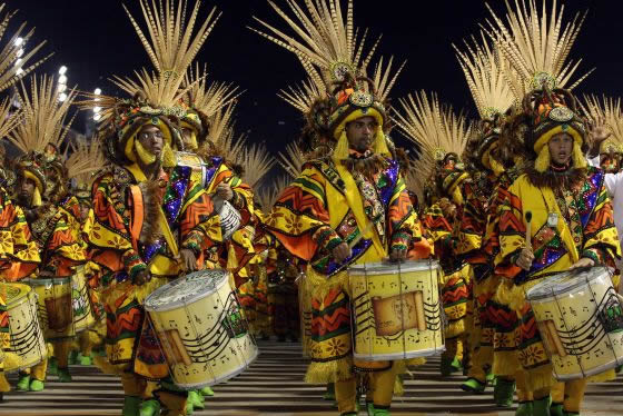 Karnaval Samba Terbesar di Dunia - Panorama Magazine